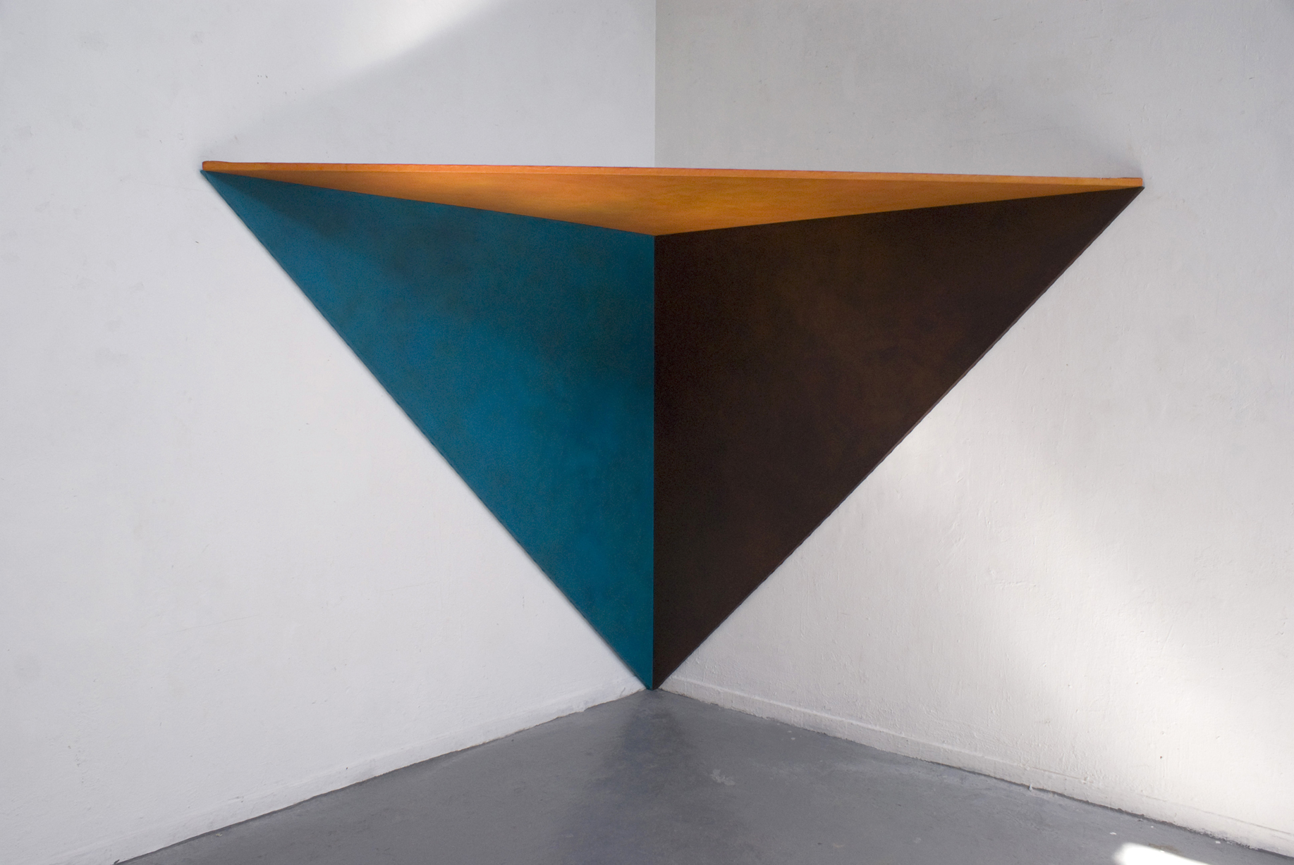 Grand angle triangle • elodiegarrone.com